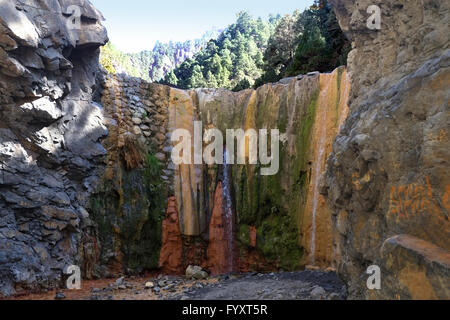 Cascada de Colores waterfall, Caldera de Taburiente National Park ...