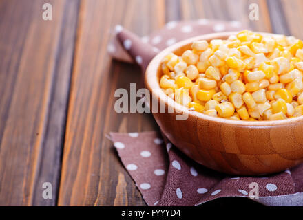 yellow corn in bamboo bowls and on a table Stock Photo - Alamy