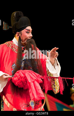 china opera man with long beard Stock Photo - Alamy