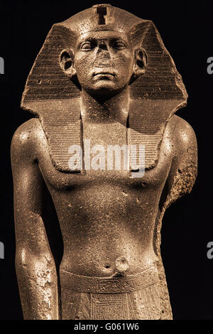 Egyptian statue sculpture of King Amenemhat III, 1843-1798 BC, 12th ...