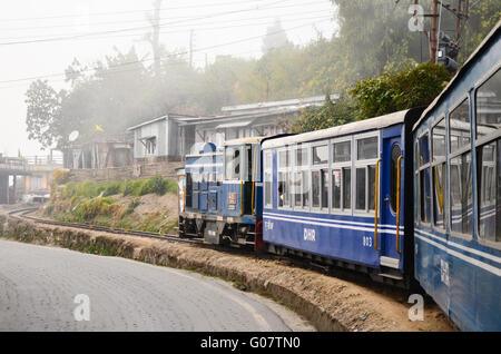 NDM6 diesel locomotive of Darjeeling Himalayan Railway Stock Photo - Alamy