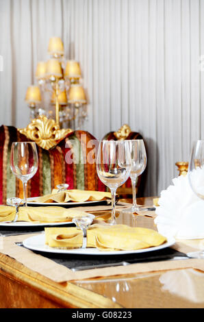 Interior of smart expensive restaurant with serving Stock Photo - Alamy