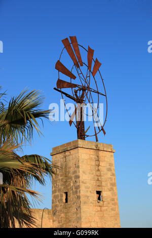 Wind Pump Tower Stock Photo - Alamy