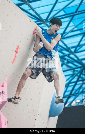 Chon Jong-won, of South Korea, participates during the bouldering ...
