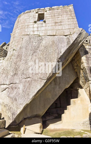 [Machu Picchu], Torreon [Temple of the Sun], ancient Inca sacred ...