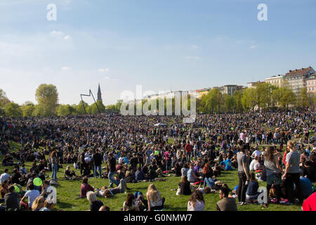 Berlin, Germany. 1st May, 2016. Protesters march through Berlin ...