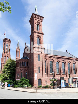 Smithsonian Castle Towers Washington DC // WASHINGTON DC — Smithsonian ...