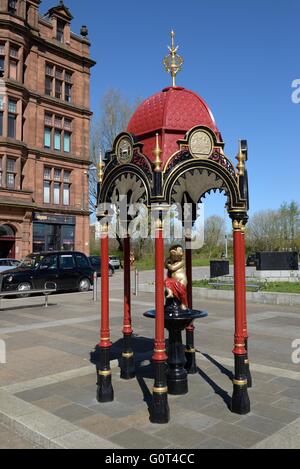 The Aitken Memorial Fountain at Govan Cross, Glasgow, Scotland, UK ...