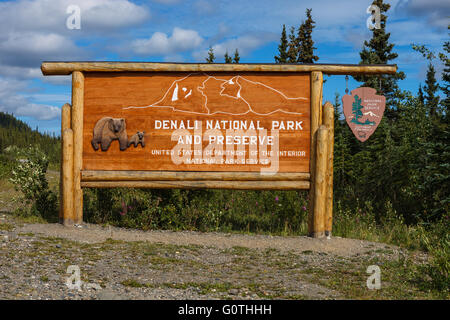 Denali National Park Entrance sign at Riley Creek. Alaska, USA Stock ...