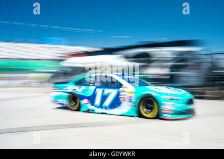 Ricky Stenhouse Jr. drives during a qualifying session for the NASCAR ...