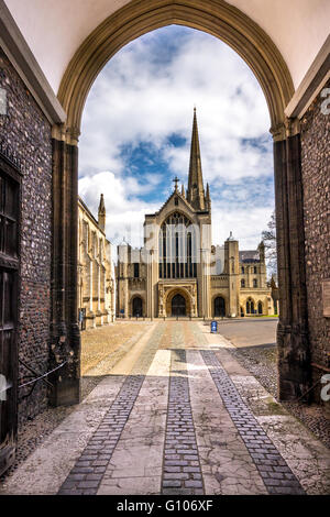 Norwich, Erpingham Gate and Cathedral Spire, Norfolk, England, UK ...