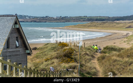 View of the bay at Rhosneigr, Anglesey Stock Photo - Alamy