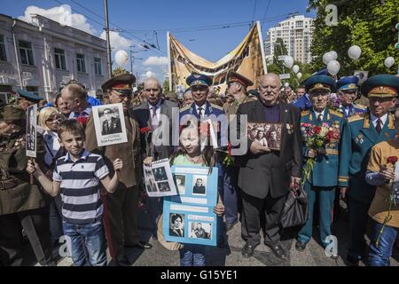 Kiev, Kiev, Ukraine. 9th May, 2016. Front of the Victory Parade during ...