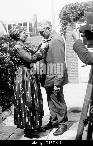 President Warren Harding and his wife, Florence in 1923 portrait Stock ...