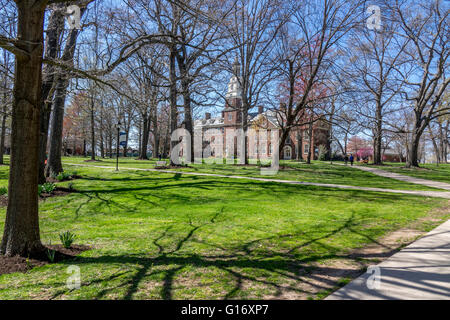 The Draper Building Exterior On Berea College Campus In Berea, Kentucky ...