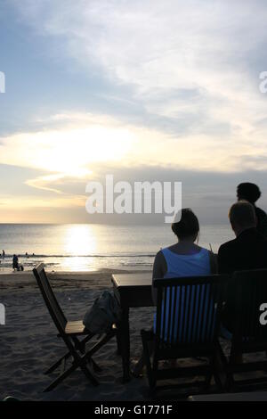Romantic Sunset dinner at Jimbaran, Bali Stock Photo - Alamy