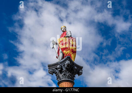 Statue of Llewellyn the Great in Conwy, North Wales, uk Llewlyn the ...