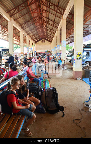 bus station in Pakse Stock Photo - Alamy