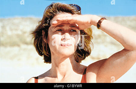 Unter dem Sand / Charlotte Rampling Stock Photo - Alamy