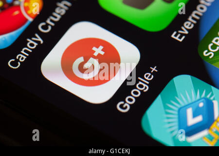Google+ app icon on mobile phone Stock Photo - Alamy