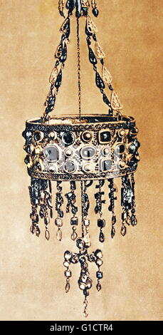 Treasure of Guarrazar. Votive crown of the visigoth king Reccesuinth ...