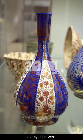 Stone-paste bottle from Iran. Dated 17th Century Stock Photo - Alamy