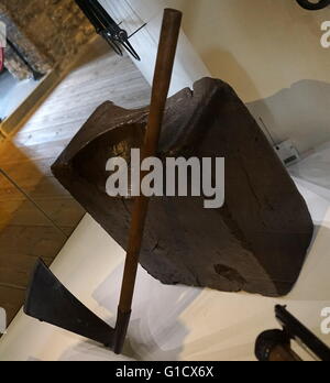 Execution axe with a block Stock Photo: 53669880 - Alamy