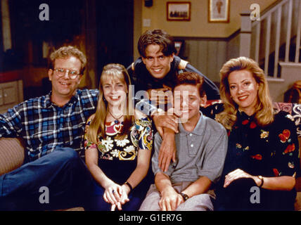 CLARISSA EXPLAINS IT ALL, Joe O'Connor, Melissa Joan Hart, Jason ...