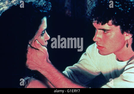 THE LOST BOYS -1987 JAMI GERTZ Stock Photo - Alamy
