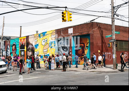 Brooklyn Bushwick neighborhood New York City street art graffiti murals ...
