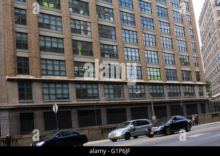 Post-it notes war breaks out in New York City Stock Photo - Alamy