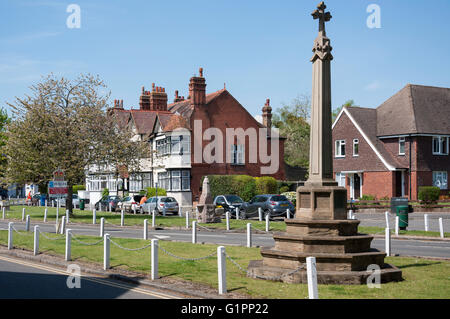 Datchet village centre Stock Photo: 28247067 - Alamy