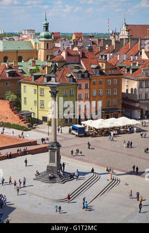 View of the Castle Square with Sigismund's Column and Royal Castle in ...