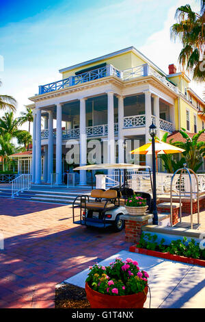 The front porch and entrance of the Gasparilla Inn & Club, Boca Grande ...