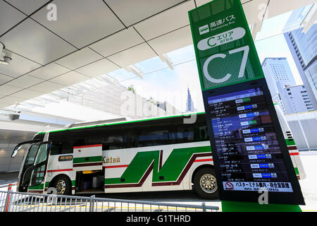 An expressway bus arrives at the Shinjuku Expressway Bus Terminal on ...