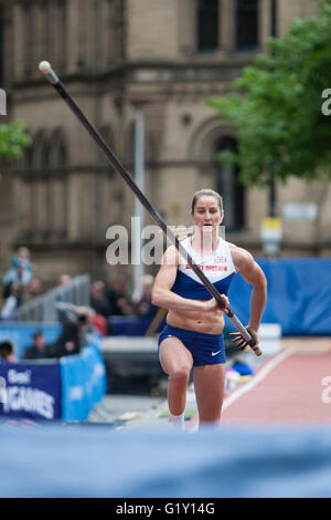 Deansgate, Manchester, UK. 20th May, 2016. Great City Games. Chloe ...