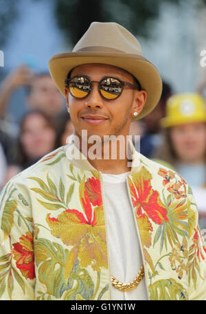 Lewis Hamilton attends the world premiere of "F1 The Movie" in Times ...