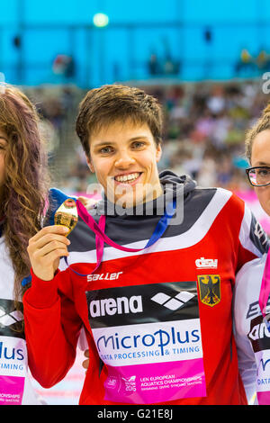 Gold and bronze medal winning swimmer Daniel Wiffen meets Deputy First ...