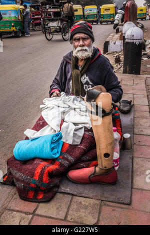Artificial limbs ; india Stock Photo - Alamy