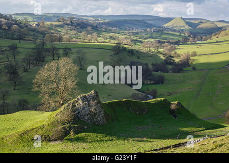 Pilsbury Castle, Dove Valley, Peak District National Park, Derbyshire ...