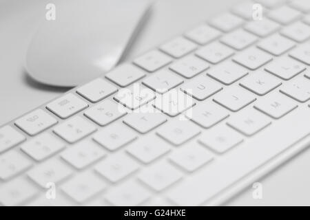 closeup White computer mouse and keyboard Stock Photo - Alamy
