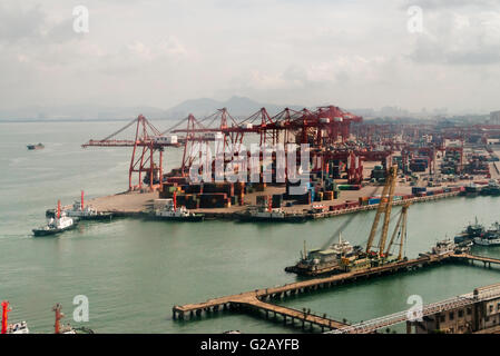 The port in Xiamen, Fujian province, China, on a sunny day, sunrise ...
