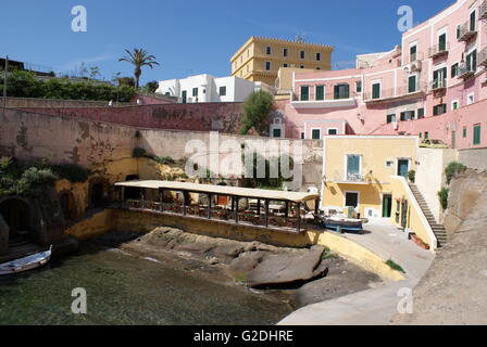 The old Roman harbour, Ventotene, Italy Stock Photo - Alamy
