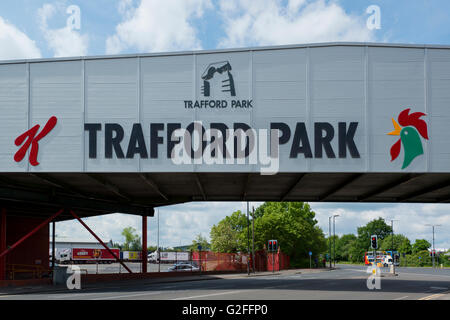 Rice Krispies and Pop-Tarts on display at a Costco Wholesale Warehouse ...
