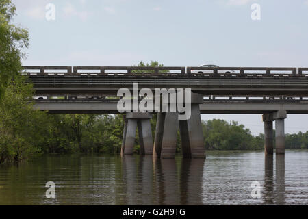 The Atchafalaya Basin Bridge and the Interstate 10 (I-10) highway over ...