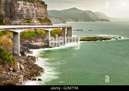 Sea Cliff Bridge iconic highway on Grand Pacific drive from Sydney to ...