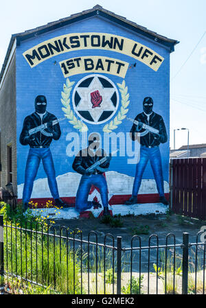 Loyalist mural depicting the Red Hand Commando painted in 2000 in ...
