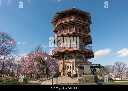 Pagoda observatory in Patterson park Baltimore Stock Photo - Alamy