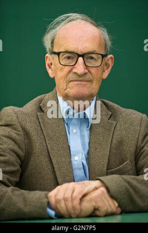 Thomas Pakenham historian & author pictured at Hay Festival 2016 Stock ...