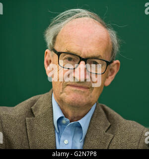 Thomas Pakenham historian & author pictured at Hay Festival 2016 Stock ...